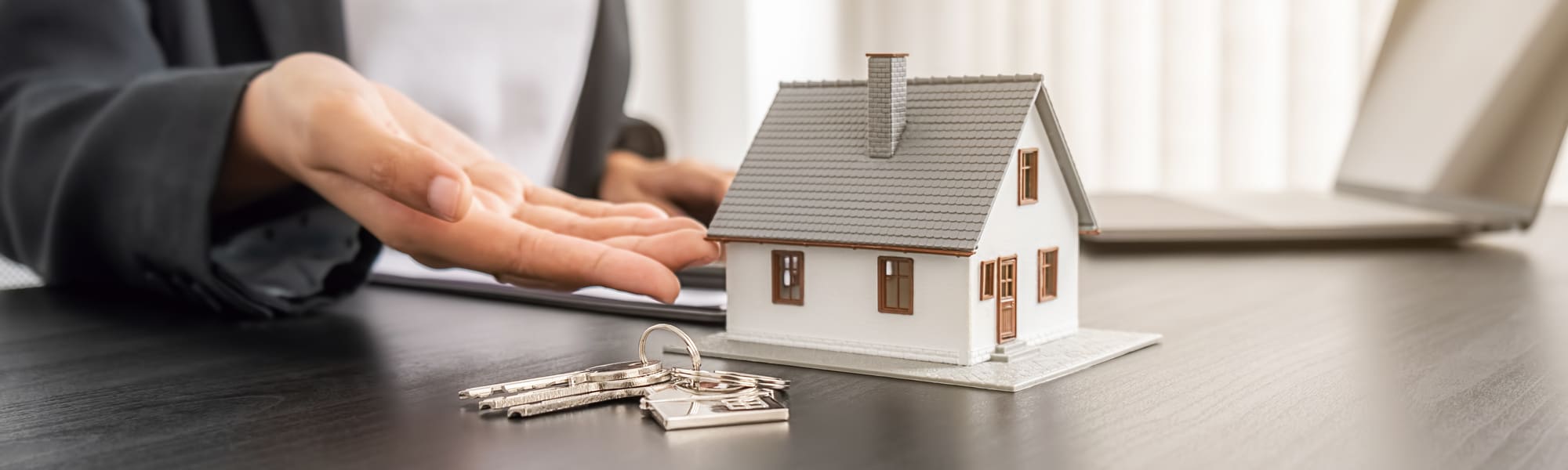 Should I Sell Or Rent My House? Expert Tips For Homeowners