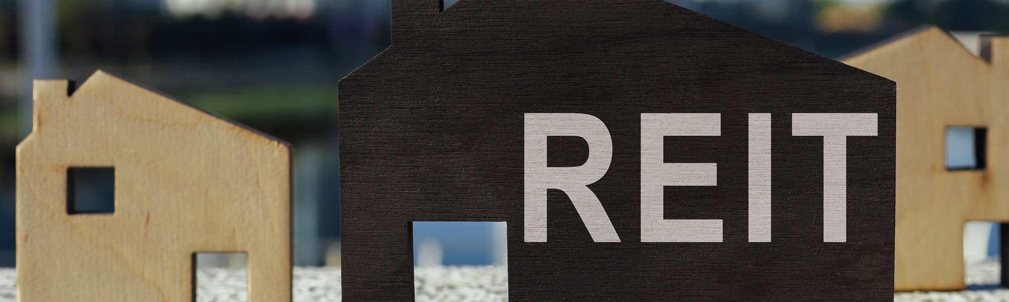 Top Real Estate Funds & REITs For Investors | FortuneBuilders